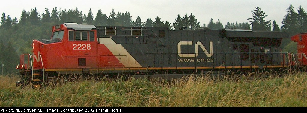 CN 2228